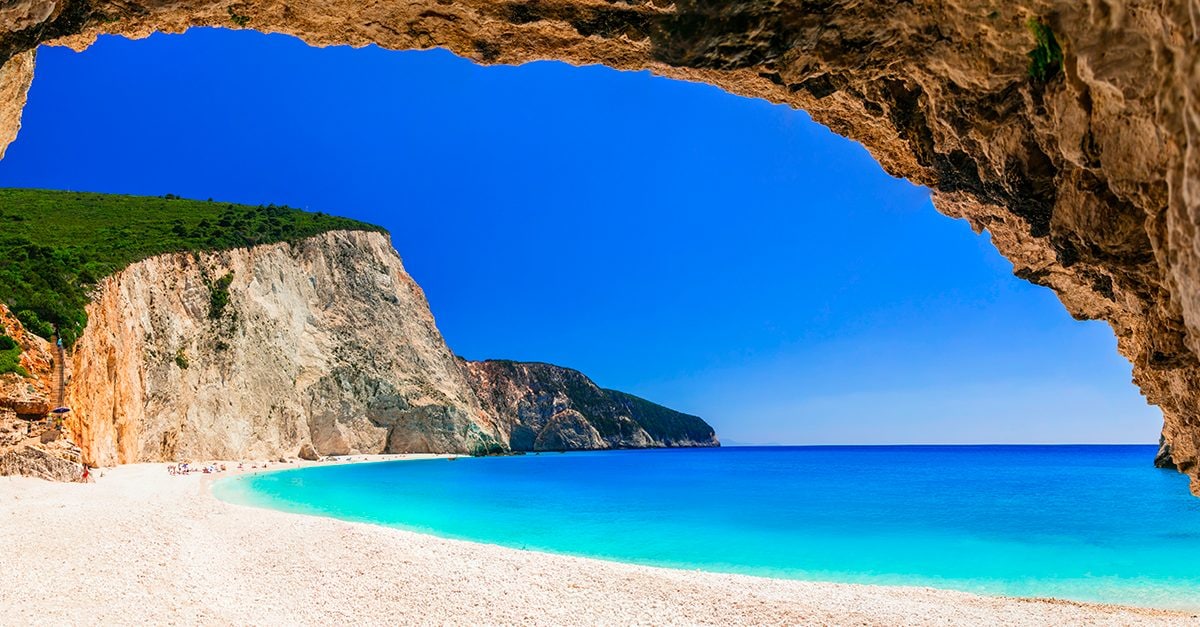 Le 10 spiagge più belle della Grecia: tra sabbia bianca ed imponenti ...