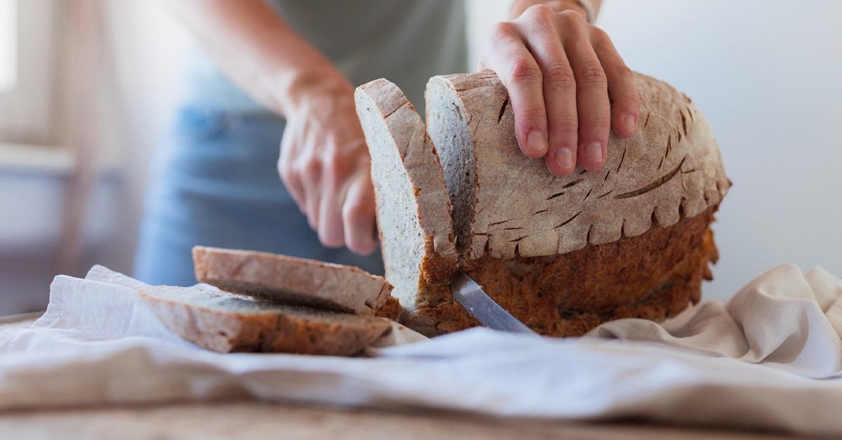 Con queste 3 ricette non butto mai il pane raffermo: ecco cosa ...