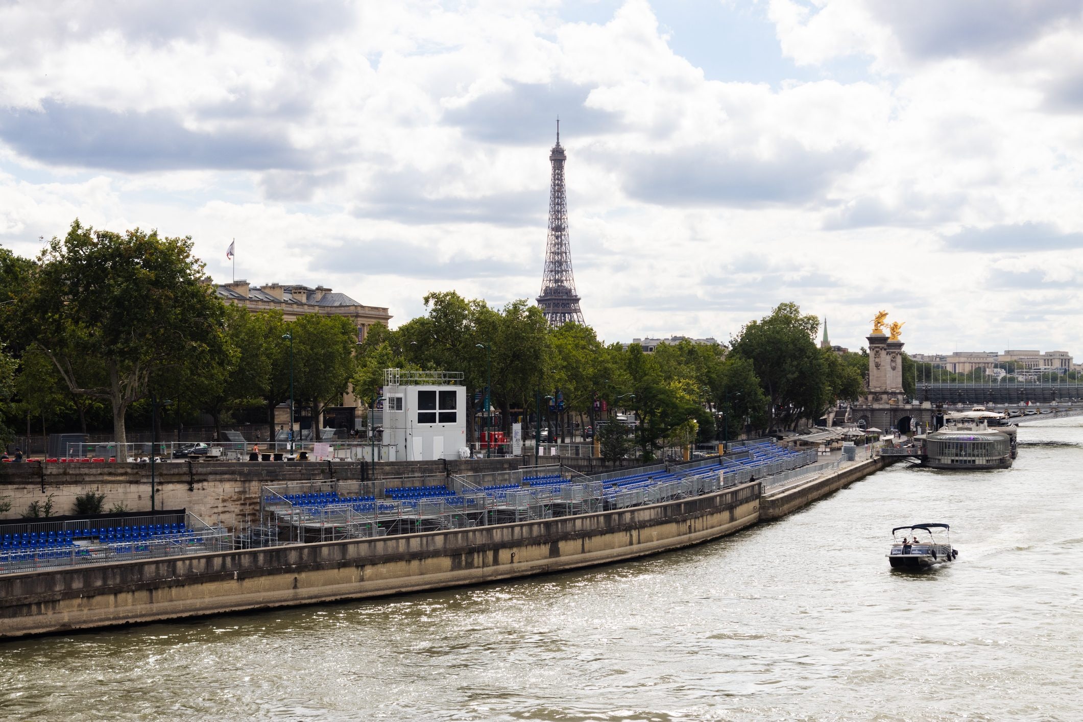 Olimpiadi di Parigi 2024, dopo il Triathlon nella Senna molti atleti ...