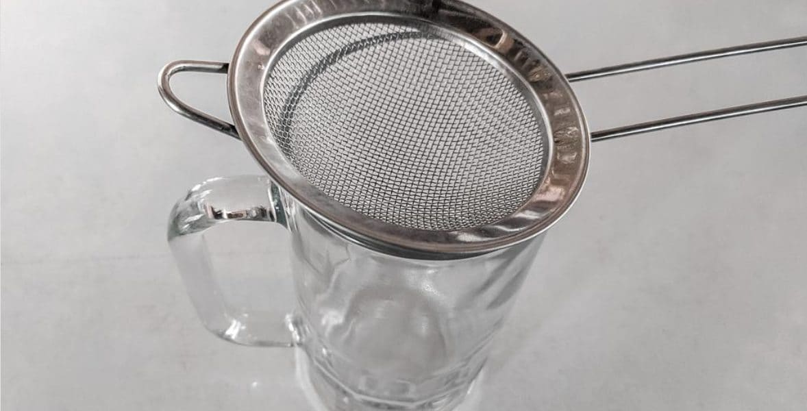 Umidità in casa? Come gestirla con un colino | Ohga!